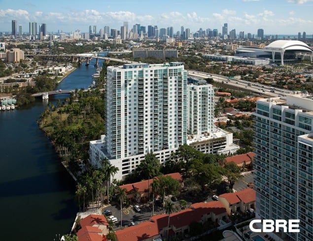 CBRE ARRANGES SALE OF MIAMI HIGH-RISE APARTMENT BUILDING | Biscayne Bay ...