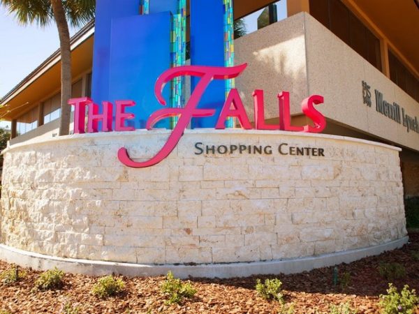 The Falls announces Regal’s renovation and expansion | Kendall#