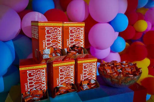 IMMERSE IN THE 2022 HAPPY-GO-LUCKY EXHIBIT | Around Town#