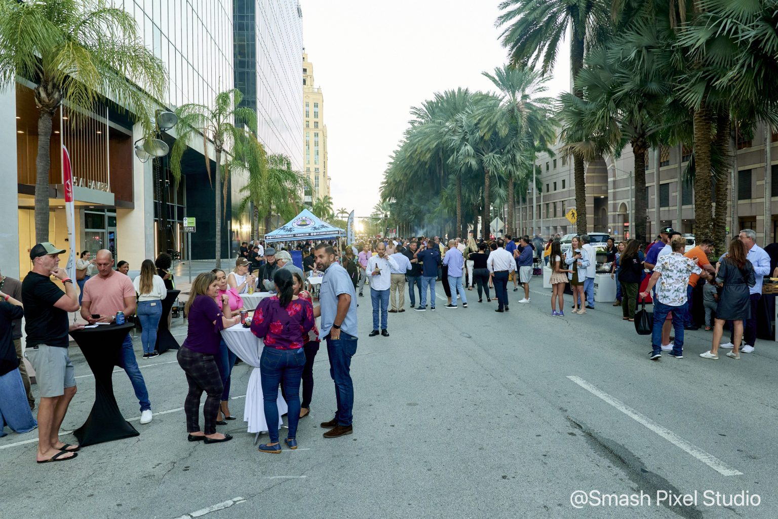 Burgerlicious Coral Gables 2023 Photo Gallery | Coral Gables Community ...